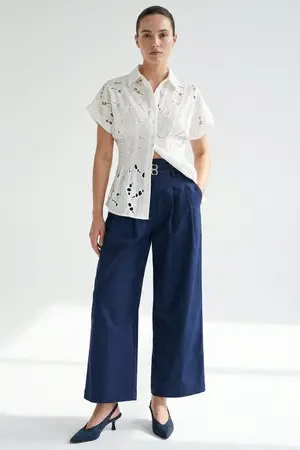 EXQUISE Mckenna Belted High-waisted Pleated Wide-leg Trousers - Navy
