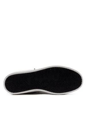 P448 John Galaxy Sneaker