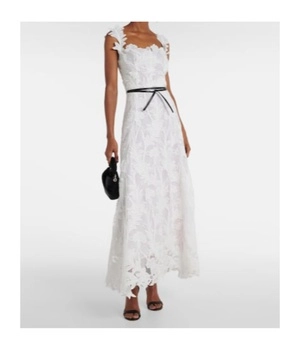 Oscar De La Renta Marbled Carnation Guipure Lace Bustier Gown
