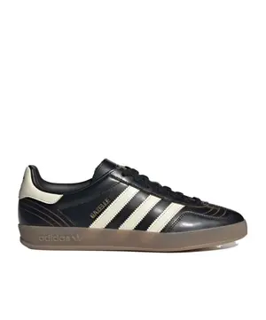 ADIDAS ORIGINALS Gazelle Indoor Low-top Sneakers - Black
