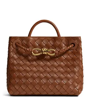 Bottega Veneta Small Leather Andiamo Top-handle Bag - Red