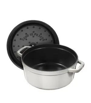 STAUB Round Cocotte