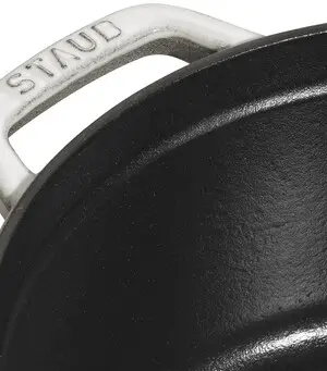 STAUB Round Cocotte
