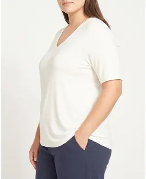 Universal Standard Lily Liquid Jersey V-neck Stovepipe Tee - White