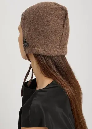 Simone Rocha Floral Crystal-embellished Cashmere Bonnet - Black