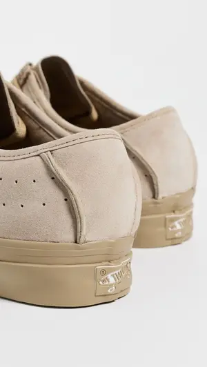 VANS Lx Carver Low Sneakers