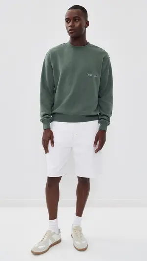 QUIET GOLF Wordmark Crew Neck Sweatshirt