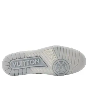 LOUIS VUITTON Trainer Sneaker - Grey
