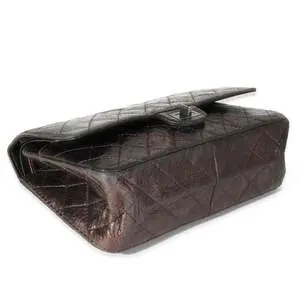 Chanel Bronze Quilted Reissue 2.55 226 Shoulder Bag - Metallic