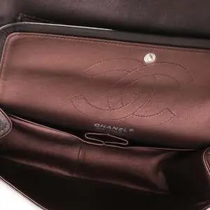 Chanel Bronze Quilted Reissue 2.55 226 Shoulder Bag - Metallic