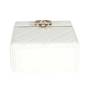 Chanel 22p Quilted Lambskin Box Clutch