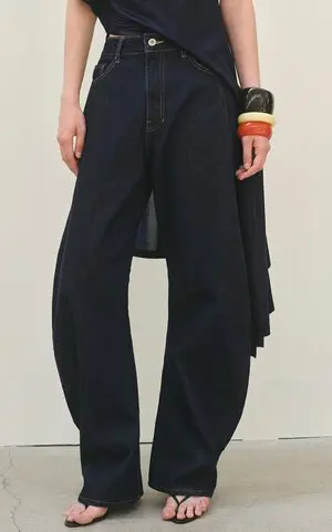 Source Unknown Elsy Barrel-leg Jeans - Navy