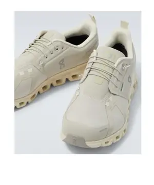 On Cloud 6 Waterproof Running Shoes
