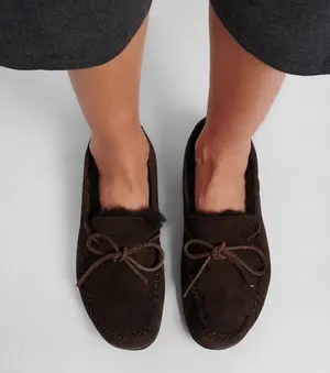 THE ROW Lucca Shearling-trimmed Suede Boat Shoes