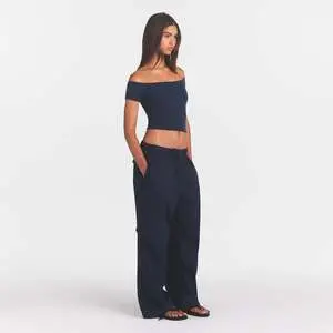 SKIMS Oversized Low Rise Cargo Pants In Woven Cotton