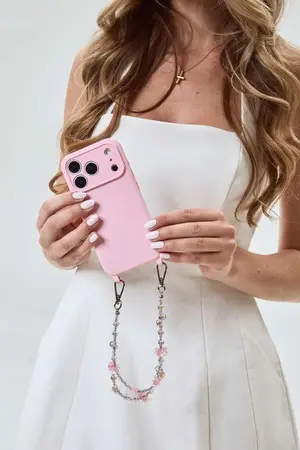 Cordée Cases Eva Phone Chain Set