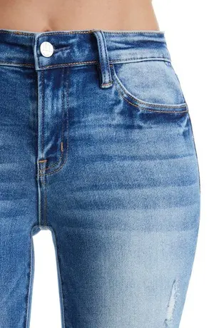 BAYEAS Fray Hem Flare Jeans