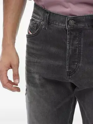 DIESEL® D-sark Straight-leg Jeans With Distressed Detailing