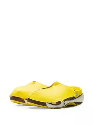 CROCS X Fortnite Peely Classic Clogs