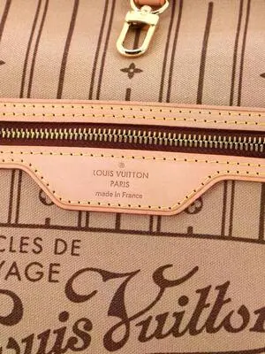 LOUIS VUITTON Monogram Canvas Pm Tote Bag