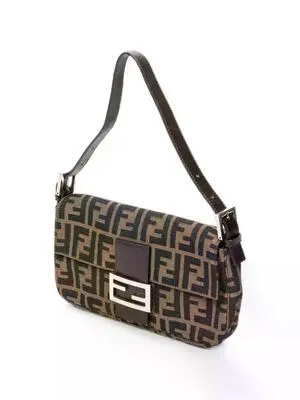 Fendi Baguette Logo Plaque Shoulder Bag