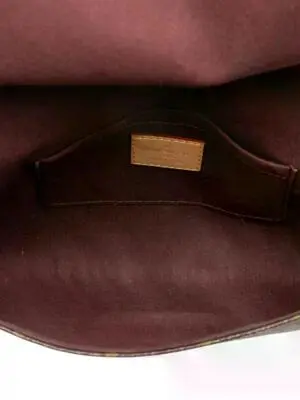 LOUIS VUITTON Monogram Favorite Mm Satchel