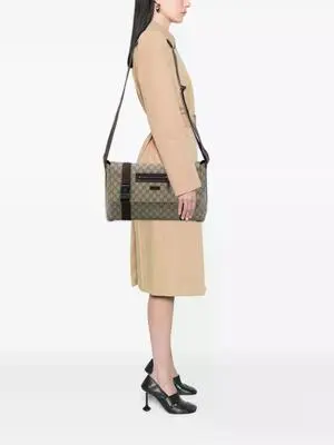 Gucci Gg Supreme Crossbody Bag