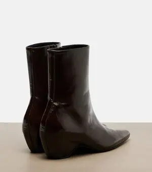 Khaite Sybil Leather Ankle Boots - Brown