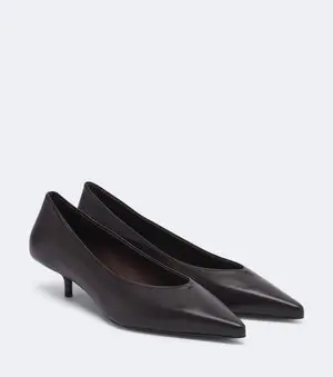Max Mara Leather Pointed Toe Pumps - Purple