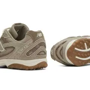 NEW BALANCE 204l Low Top Sneakers