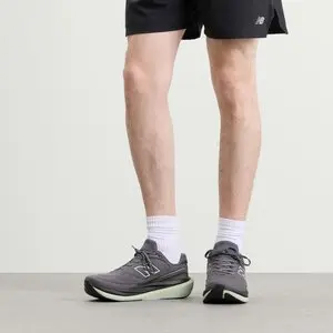 NEW BALANCE 1080v15 Athletic Sneaker