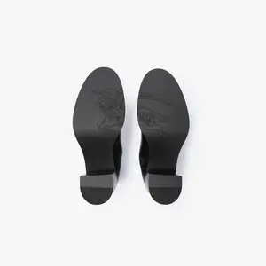 Burberry Leather Hampstead Heel Boots