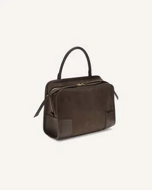 Loewe Medium Amazona Handbag In Calfskin - Brown