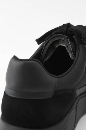 Axel Arigato Genesis Vintage Runner Sneakers