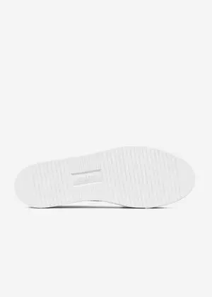 Axel Arigato Clean 90 Triple Sneaker
