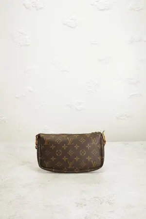 LOUIS VUITTON Monogram Pochette Accessoires Shoulder Bag - Brown