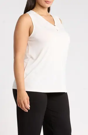 Anne Klein Keyhole Sleeveless Top