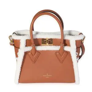 LOUIS VUITTON Caramel Calfskin And Shearling On My Side Pm Bag
