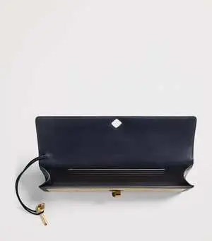 Bottega Veneta Raffia Andiamo Clutch Bag - White