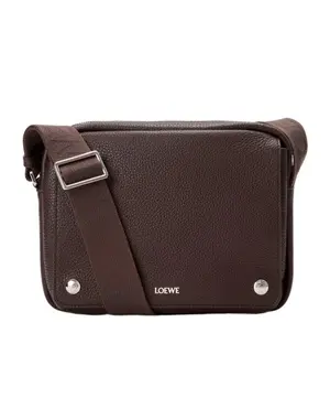Loewe Pebble Medium Messenger Bag
