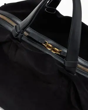Giorgio Armani Logo Patch Zip-up Duffle Bag - Black