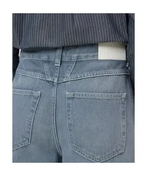 Closed Belt-loop Jeans