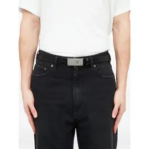 MAISON MARGIELA Numeric Buckle Leather Belt