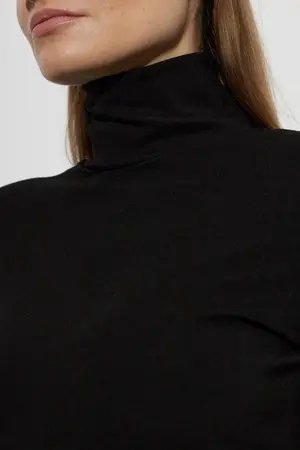 Dsquared2 Turtleneck With Shoulder Pads