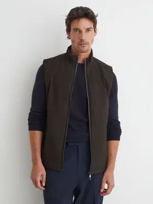 REISS Axel Technical Padded Zip-through Gilet - Dark Brown