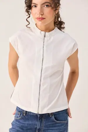 REISTOR Zip Front Top