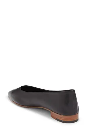 Jeffrey Campbell Vespa Pointed Toe Flat - Black Tan Stack