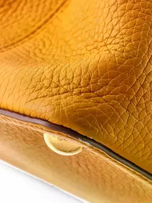 LOUIS VUITTON Capucines Satchel Bag Mm - Yellow
