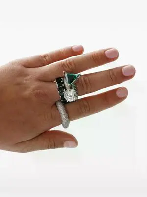 IZABEL DISPLAY Chunky Crystal-embellished Rings