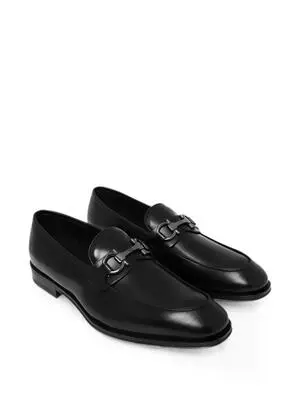 FERRAGAMO Gancini Buckle Leather Loafers